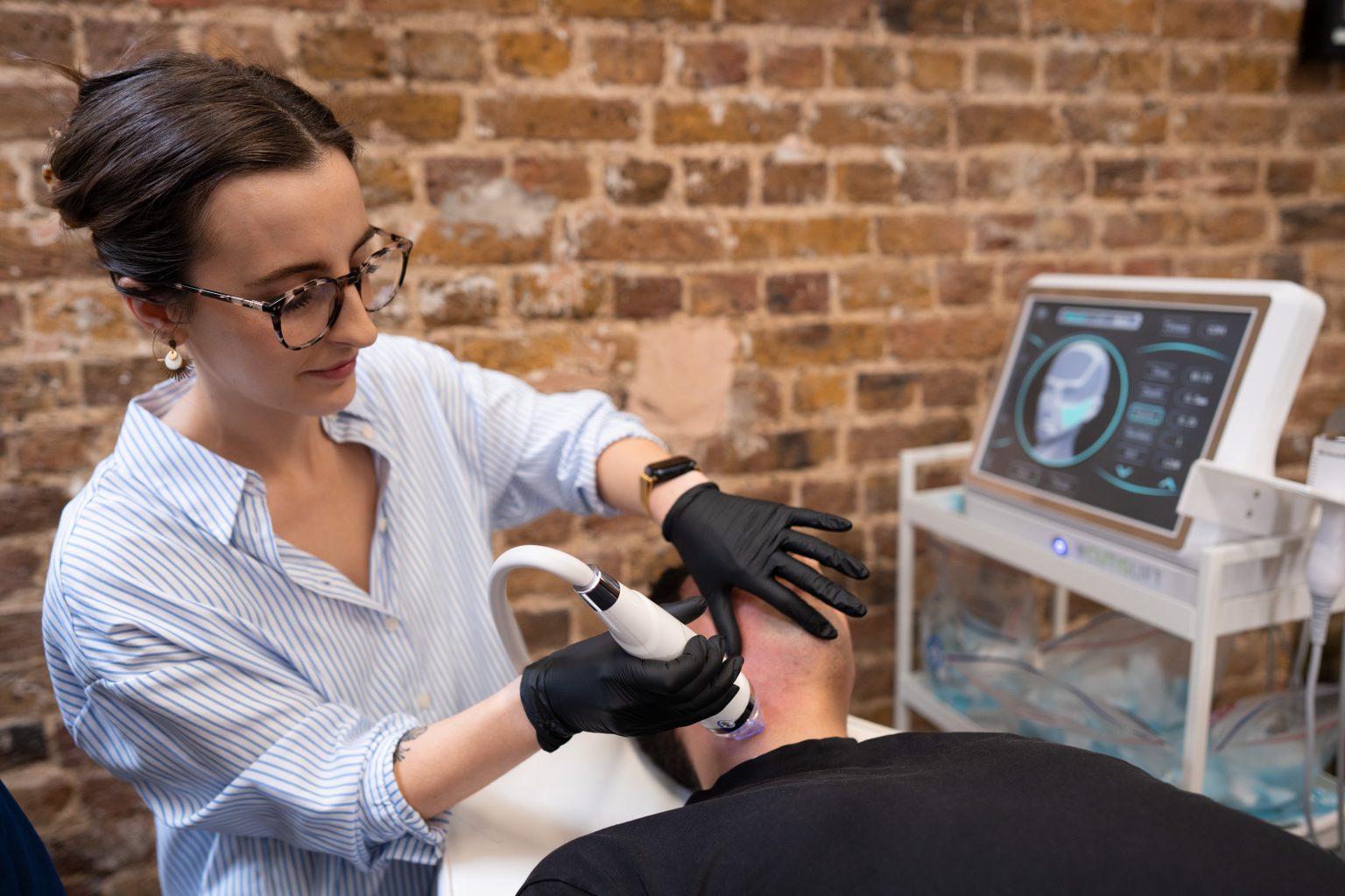 Everything you need to know about Radiofrequency Microneedling — Tweak East